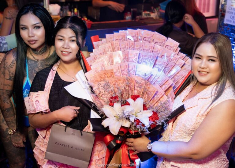 Mama Gib's Birthday Celebration - Sapphire Pattaya